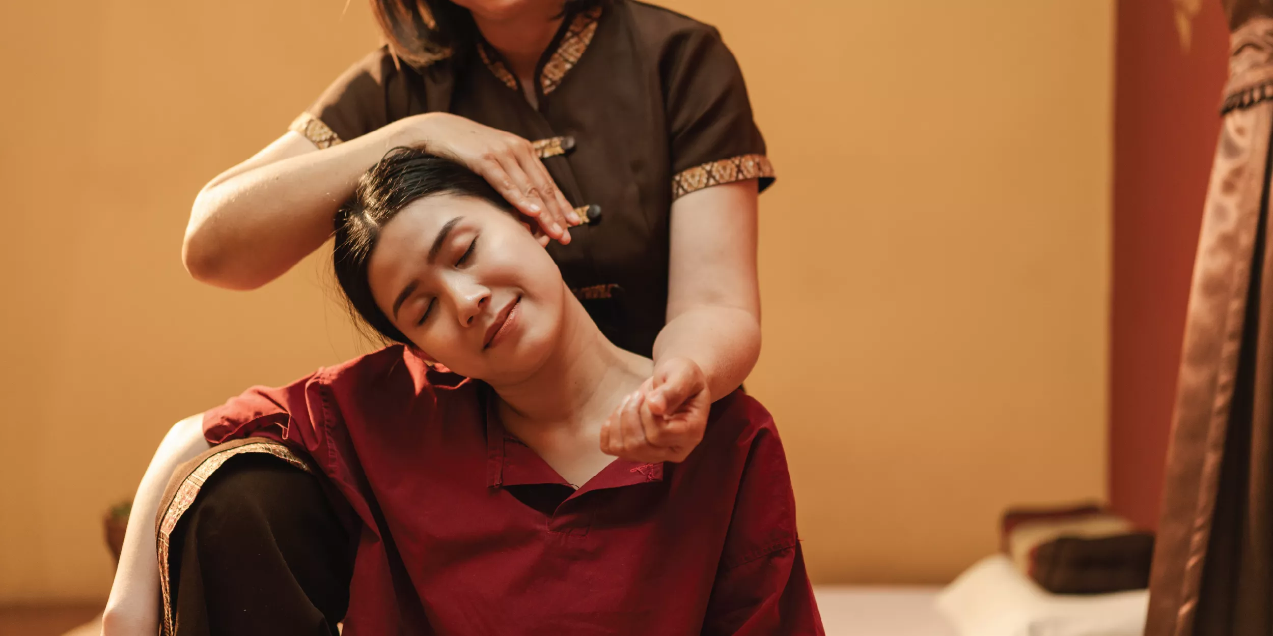 5 จุดกด-จุดนวด ที่ต้องระวัง | MORRU